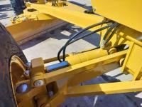 China Supply Cheap Price Used Wheel Motor Grader CAT140H for sale