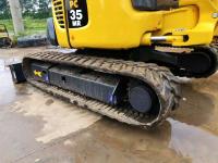 China Optimization of Small Infrastructure with Large Swing Angle for Second-hand Komatsu PC35 Miniature Compact Excavator for sale