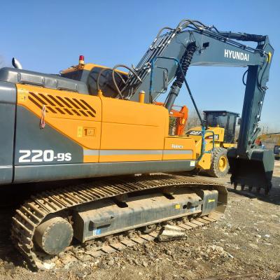China Second-hand HYUNDAI 225-9S Crawler Excavator: the Efficient and Heavy-duty Choice for Hydraulic Excavators. for sale
