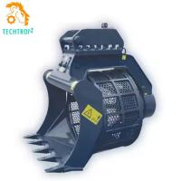 China Multi-functional Rotary Bucket, Compatible with All Excavators, Three Effects in One: Screening, Loading, Crushing. for sale