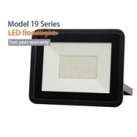 China Stadium Outdoor LED Solar Flood Lights Waterproof Ip65 30w 50w for sale