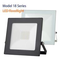 China Stadium Outdoor LED Solar Flood Lights Waterproof Ip65 30w 50w for sale