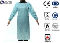 China PE Disposable Medical Workwear Protective Clothing Liquid Proof Lightweight for sale