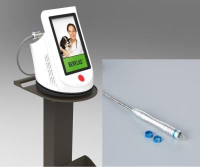 China Handheld 980nm Diode Laser for Vascular Removal Leg Vein Treatment 10W for sale