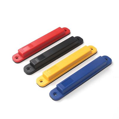 China Smooth Glossy Surface Plastic UHF RFID Labels Anti Metal Passive RFID Tags Long Range for sale