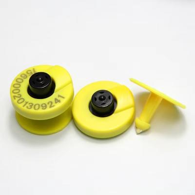 China TPU RFID Animal Ear Tag with 5m Read Range and 100,000 Write Cycles for Cattle Sheep Goat Tracking for sale