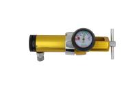 China 3000psi Portable Oxygen Regulator Adjustable Aluminum Medical Pin Index for sale