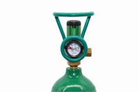 China Green Portable Oxygen Regulator PC Integrate Cylinder Valve for sale