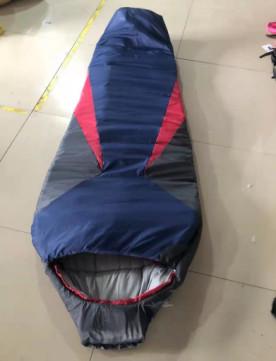 China Compressed Blue 4 Season Envelope Sleeping Bag , 400gsm Envelope Style Sleeping Bag for sale