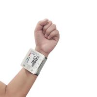 China Bluetooth Household Blood Pressure Monitor 40bpm 180 Bpm Machine for sale