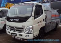 China 5 Speed Foton 4 x 2 Refuelling Chemical Tanker Truck With Air Braking for sale