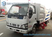 China Isuzu 4000L 4000KG Dust Clear Road Sweeping Truck 4 X 2 88kw / 120hp for sale