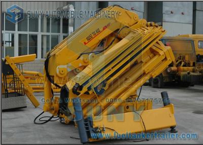 China Colored Telescopic / Knuckle Boom Crane Mounted Truck 25 Ton / 30 ton for sale