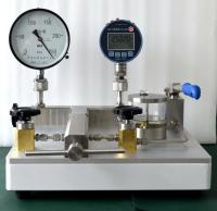 China HS706 Hydraulic Comparator for Oil 0-1600bar Testing Instrument for sale