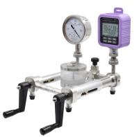 China Portable Hydraulic Pressure Test Pump 0-700 bar 2.6kg HS711A Adjust Resolution 0.1kPa for sale