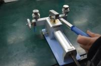 China Manual Pneumatic Air Pressure Calibrator -0.95 to 60 bar 0.02% F.S Accuracy for sale