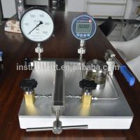 China HS706 High Pressure Hydraulic Hand Pump Calibrator 0-2500 bar 1 kPa Resolution for sale