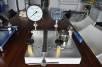 China 2500bar Hydraulic Hand Pump for High Pressure Calibration 25 Transformer Oil for sale