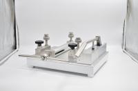 China HS721 High Pressure Pneumatic Calibration Pump 140bar 0.1mbar Resolution for sale