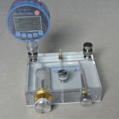 China Industrial Micro Pressure Comparison Pump HS700 -0.5 to 0.5 bar 0.01mbar Resolution for sale