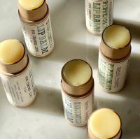 China 0.5oz Kraft Paper Lip Balm Tubes Cardboard Deodorant Push Up Tube Packaging Custom Size for sale