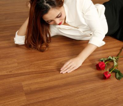 China Get the Best Deals on PVC Flooring for Your Commercial Space Self Adhelsive PVC Floor for sale