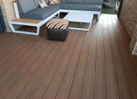 China Recycled Eco Friendly Wood Composite Decking with Fire Resistant UV Resistant Waterproof Flooring for sale