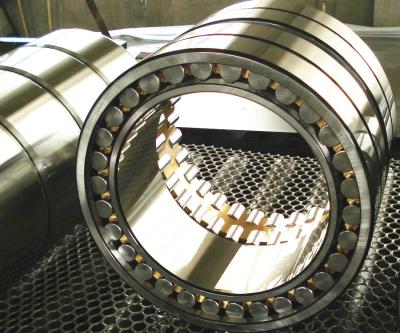 China Four row Cylindrical roller bearing for rolling mills FCD4462225 for sale