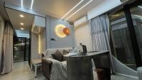 China Custom Outdoor Office Pod Airship Pod Capsule Waterproof With Stainless Steel Material for sale