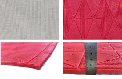 China UV Resistant Turf Shock Pads 8-100mm Thickness 30-90 Kg/m³ Density for Sports Safety Underlay for sale