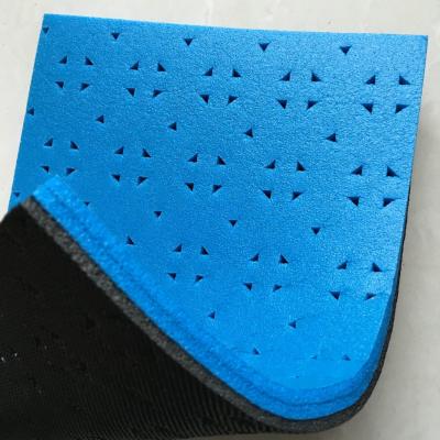 China 20mm Close-Celled PE Foam Shockpad Underlay for Artificial Grass - 4:6 Composite Structure with UV Resistance for sale