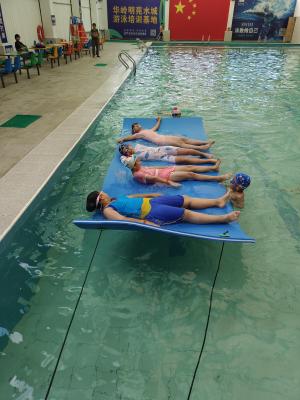 China Wholesale Foam Floating Water Mat Lily Pad Pool Float No Inflation Water Floating Mats for sale