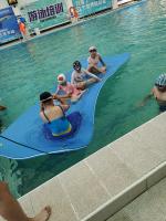 China Swimming Water Mat with 1200 Lbs Capacity, Easy Roll-Up Storage for sale
