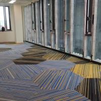 China Commercial Room Plush Printed Luxury Carpet Tiles 50x50 60.96x60.96 Tile Hotel Carpet for sale