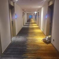 China Commercial Room Rectangle Custom Printing Carpets Modern Design Style Hotel Carpets for sale