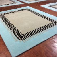 China Soft and Durable 100% Wool Handmade Silk Rugs Carpets Pile Height 9-17mm for sale