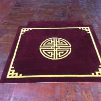 China Soft and Durable 100% Wool Handmade Silk Rugs Carpets Pile Height 9-17mm for sale