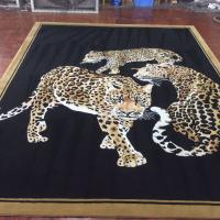 China Handmade Logo Rug Mat Carpet with Cotton Cloth Backing and Acrylic Surface Material for sale