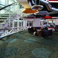 China Rectangle Antimicrobial Office Modular Carpet Tiles for Easy Cleaning and Maintenance for sale