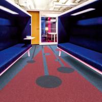 China Modern Style 50x50 Square PE Backing Office Carpet Tiles for Busy Commercial Offices for sale