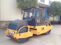 China Streamlined Shape Smooth Drum Vibratory Roller Flexible Steering Drum Road Roller for sale