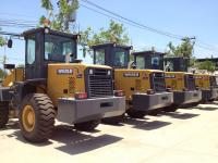 China 3ton Rated Loading Weight Front End Loading Machine with 4 Forward Shift 2 Reverse Shift Ensuring Operation on Worksites for sale