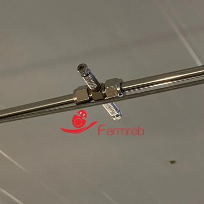 China Poultry Farm Automatic Disinfection System 1800mm x 600mm for 33 Birds per Cage with Stainless Steel Components for sale