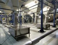 China Stainless Steel Conveyor Chain System For Food Powders for sale