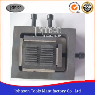 China Graphite Segmented Bond Tool for Circular Saw Blades - High Temperature Resistance Diamond Segment Mould for sale