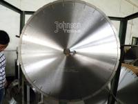China 400mm Diamond Concrete Saw Blade 14 Inch Laser Welded for Reinforced Concrete Cutting for sale