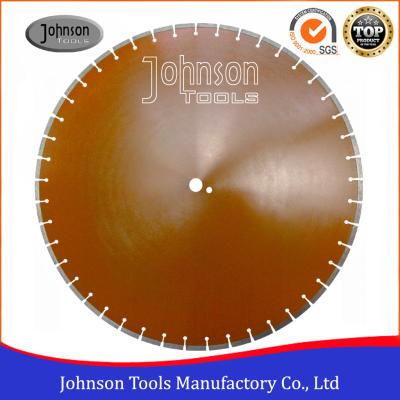 China 900mm Wet Cutting Diamond Concrete Cutting Disc 60mm Hole Laser Welded for sale