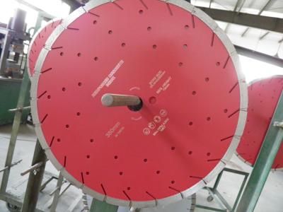China 350mm Diamond Concrete Saw Blade 14 Inch for Reinforced Concrete Cutting 25.4mm Arbor for sale
