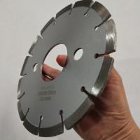 China 200mm Diamond Concrete Saw Blade 2.4mm Segment 13 Teeth for Hand Held Saws for sale