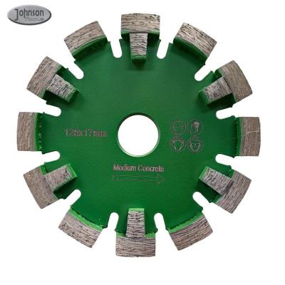 China 125mm Tuck Point Diamond Blade with 10 Segments and 22.23mm Arbor for Medium to Extra Hard Concrete Cutting for sale